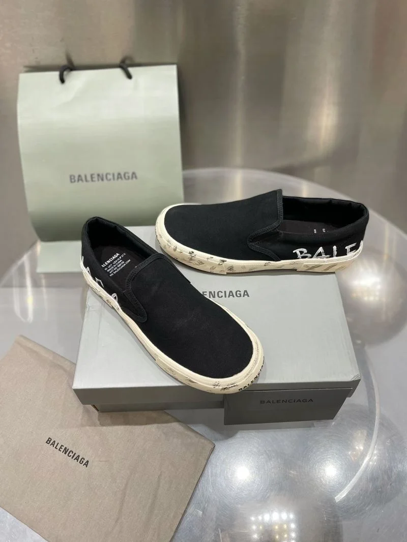 Indistinguishable Balenciaga Low Shoes