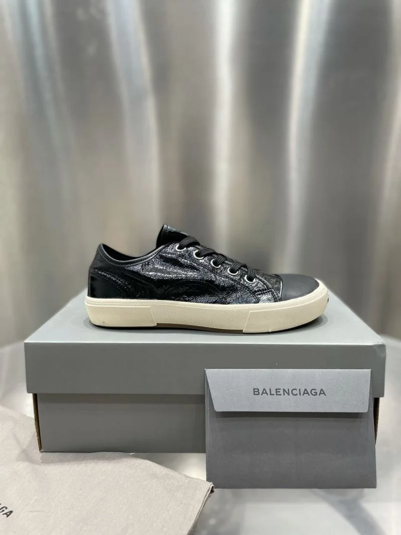 Balenciaga Low Shoes