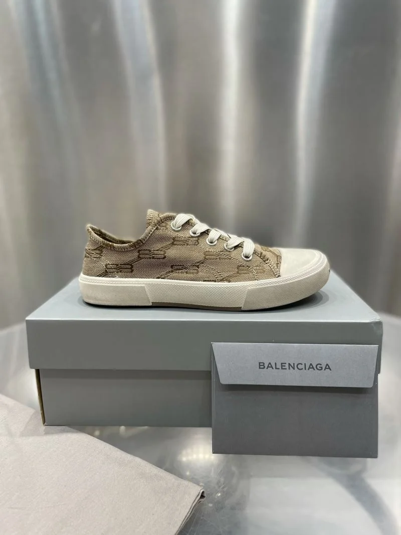 Balenciaga Low Shoes