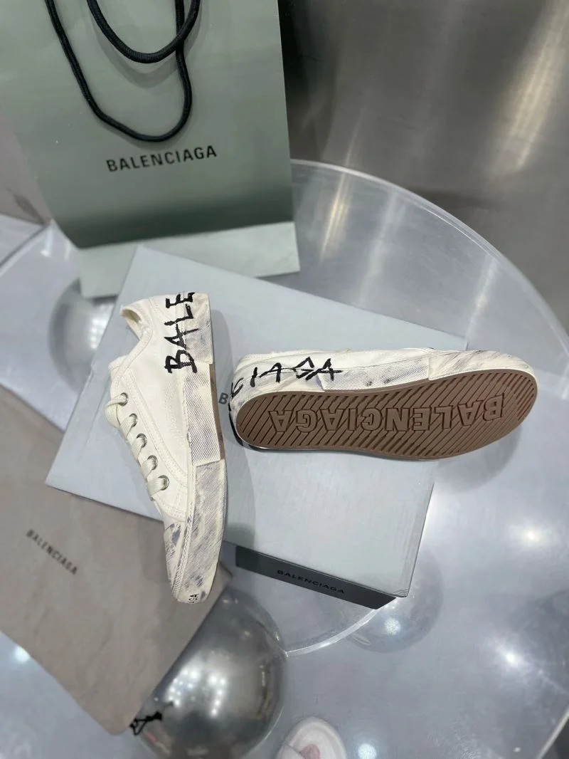 Inexpensive Balenciaga Low Shoes