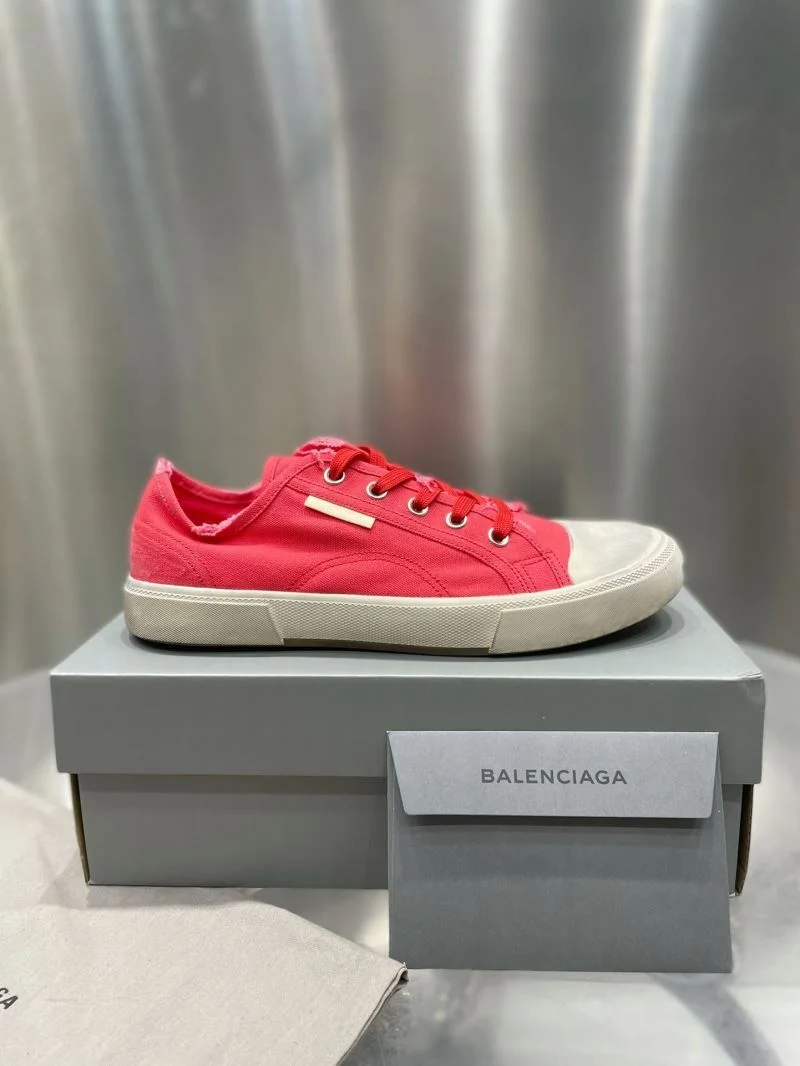 Balenciaga Low Shoes