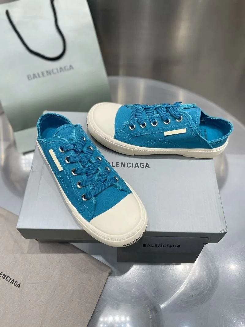 Accurate model Balenciaga Low Shoes