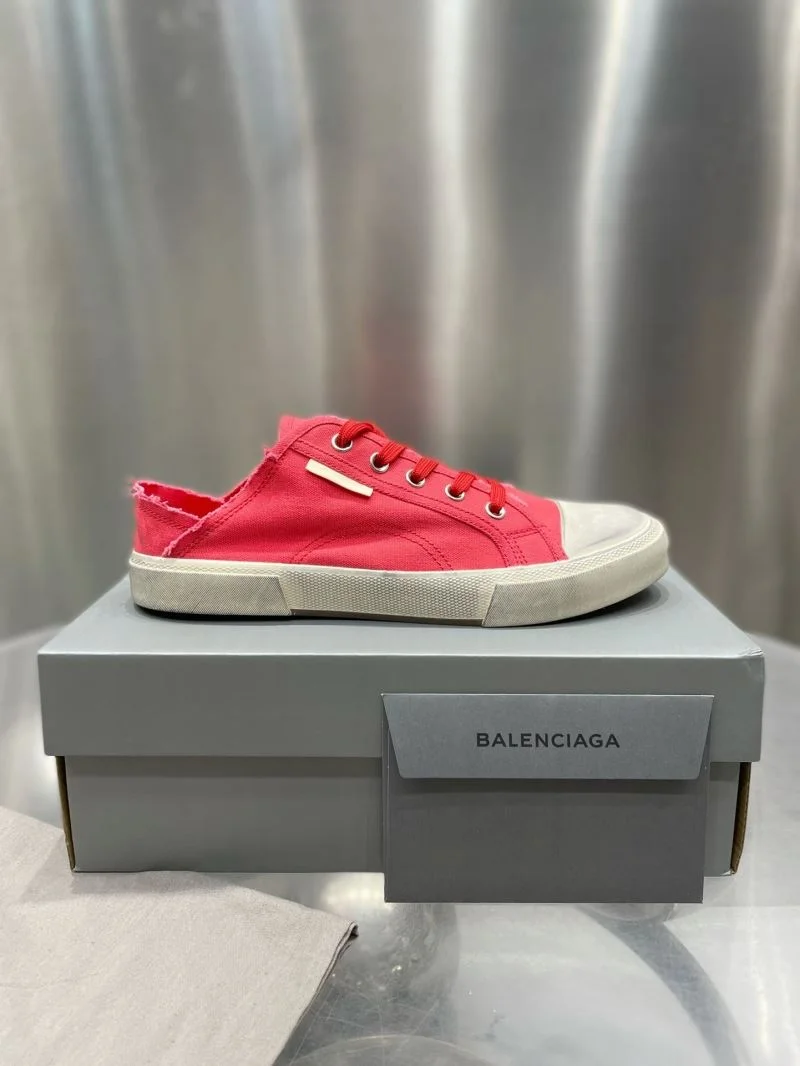 Balenciaga Low Shoes
