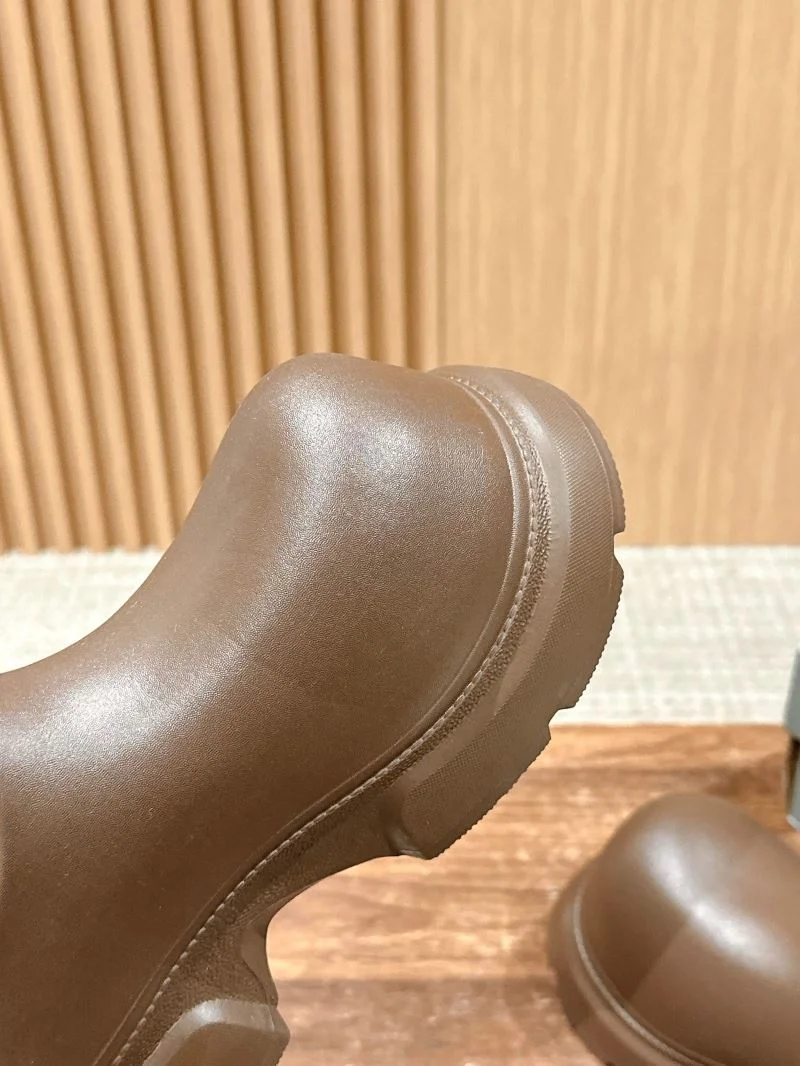 Brand-original Balenciaga Low Shoes