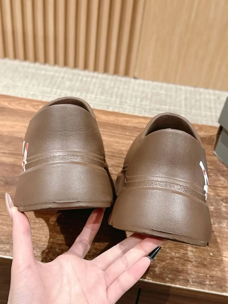Brand-original Balenciaga Low Shoes