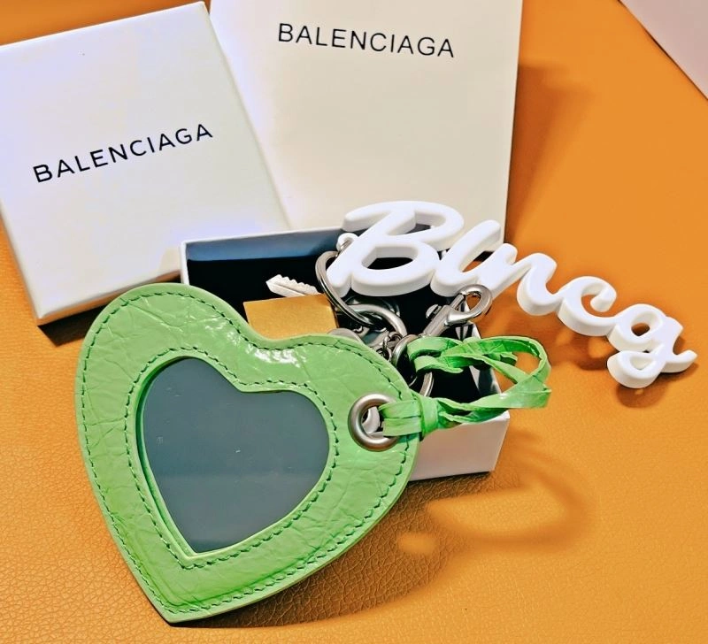 Budget-friendly Balenciaga Luxe Gold Textured Keychain - Elegant Accessory