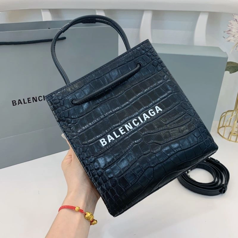 Cut-rate Balenciaga Luxury Balenciaga Crocodile Pattern Shopping Bag - Black