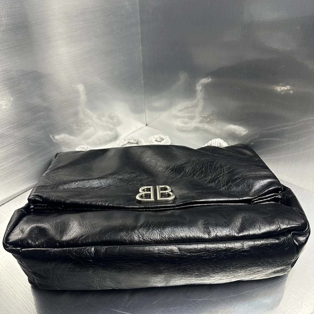 Accurate model Balenciaga Monaco Luxe Calfskin Chain Bag - Elegant Autumn Essential