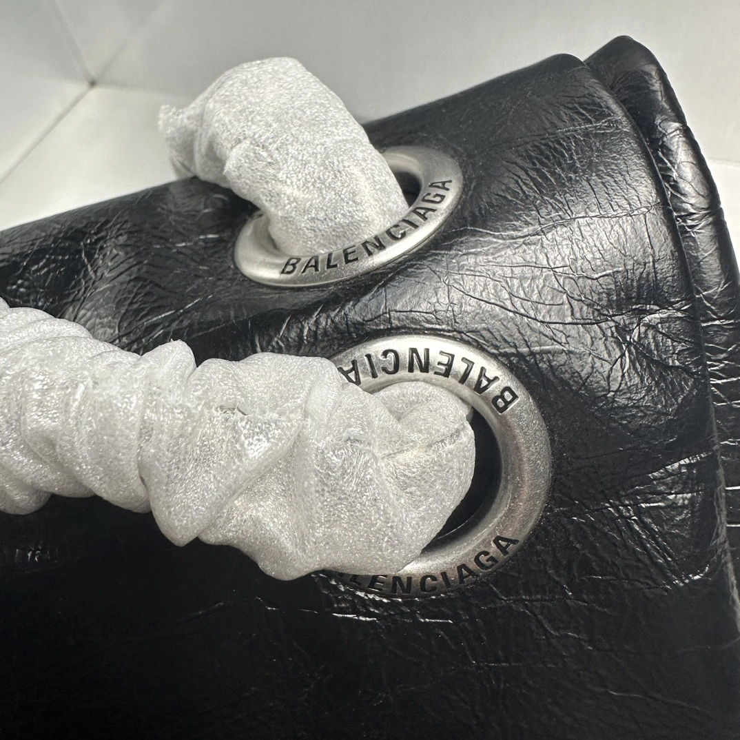 Accurate model Balenciaga Monaco Luxe Calfskin Chain Bag - Elegant Autumn Essential