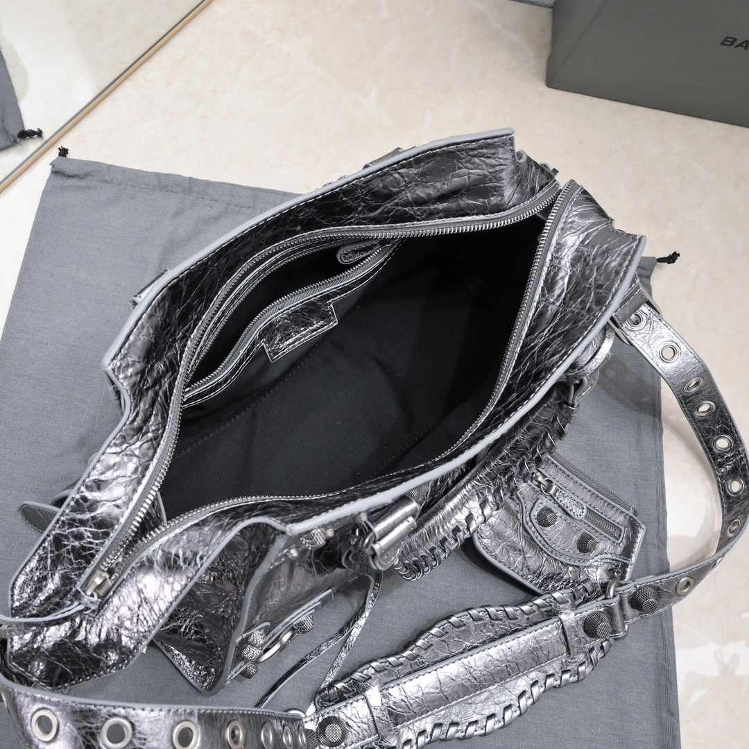 Official Balenciaga NEO CAGOLE Vintage Leather Trapezoid Bag with Accessories