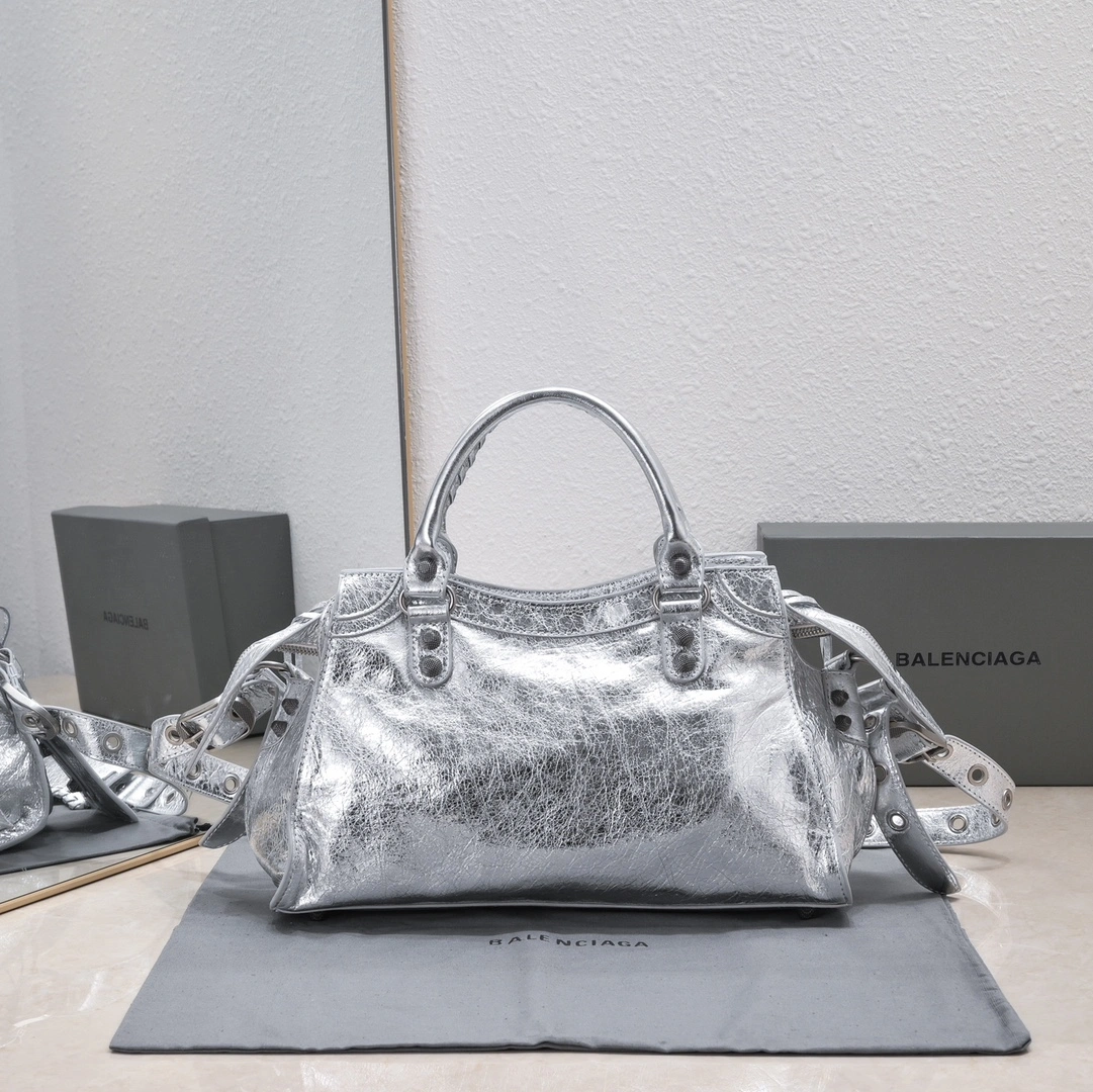 Reasonably priced Balenciaga NEO CAGOLE Vintage Sheepskin Trapezoid Bag with Mirror