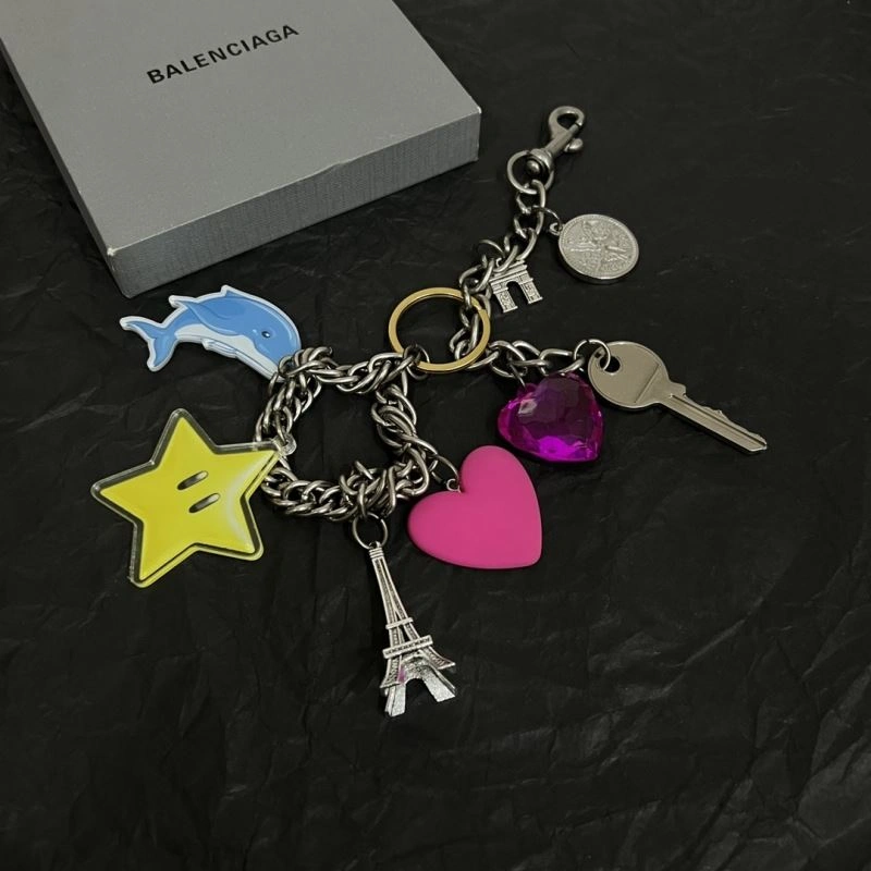 Bargain Balenciaga Necklaces