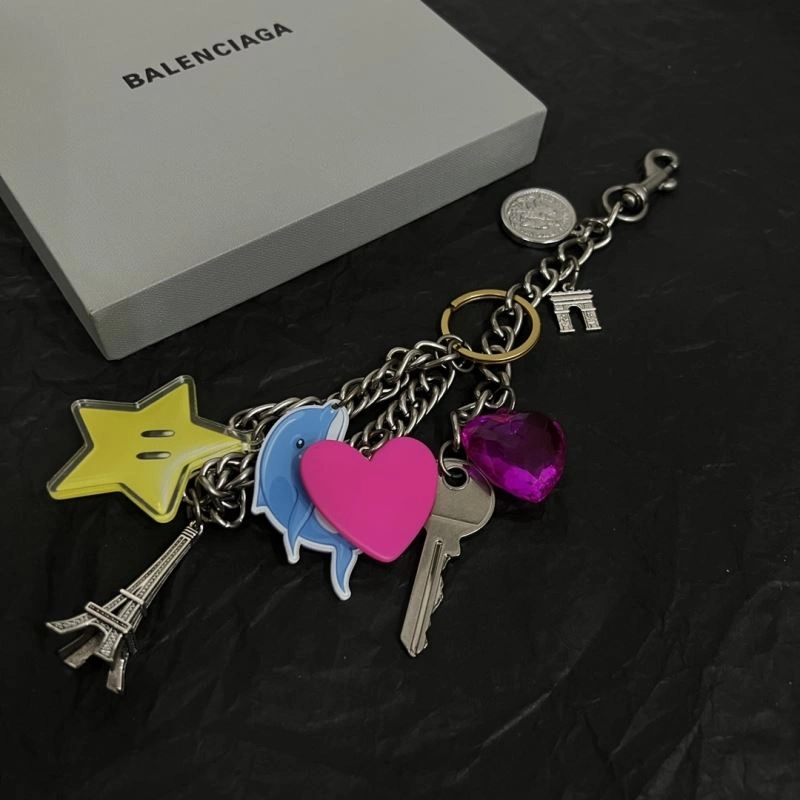 Bargain Balenciaga Necklaces