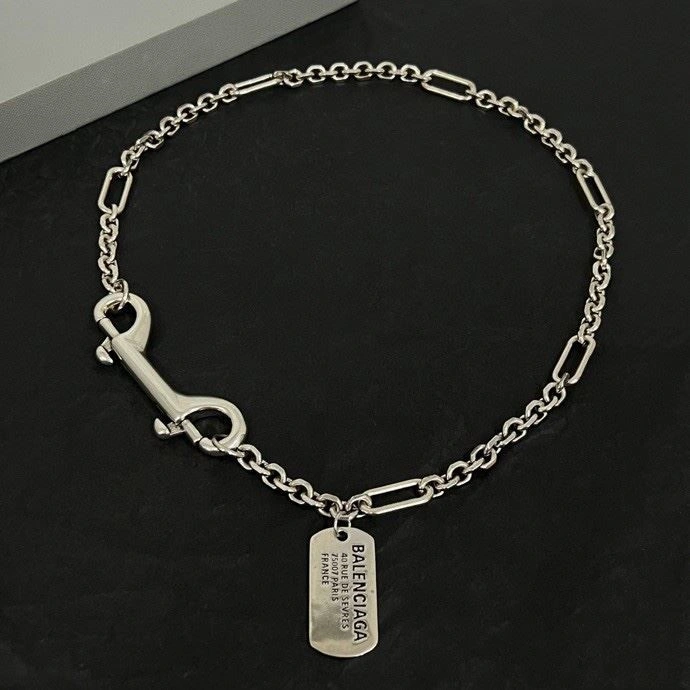 Mirror quality Balenciaga Necklaces