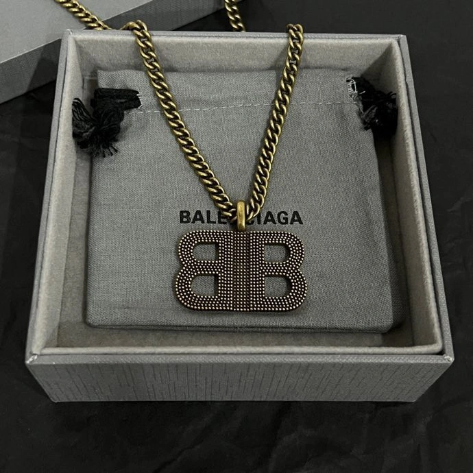 Top mirror Balenciaga Necklaces
