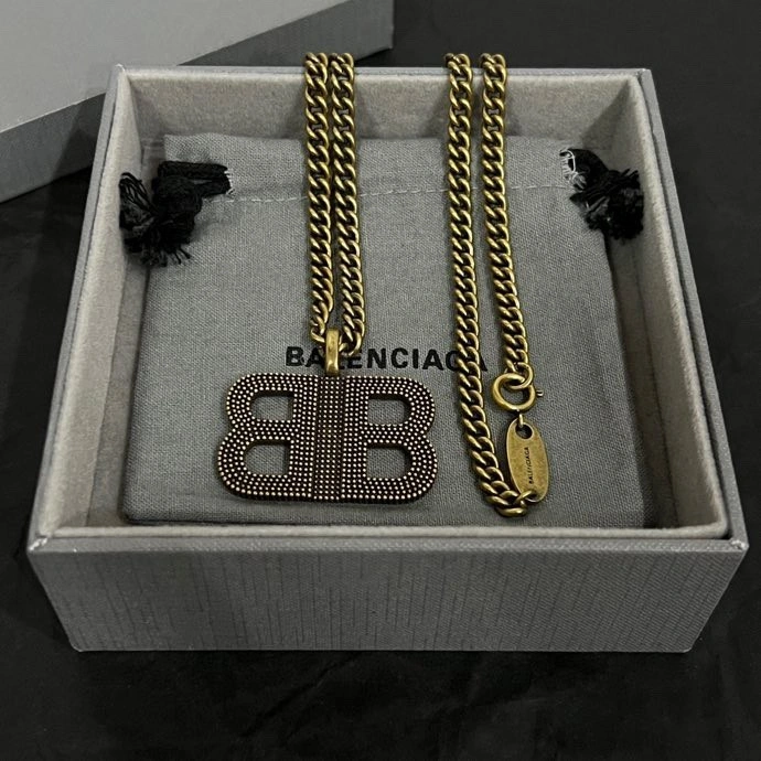 Top mirror Balenciaga Necklaces