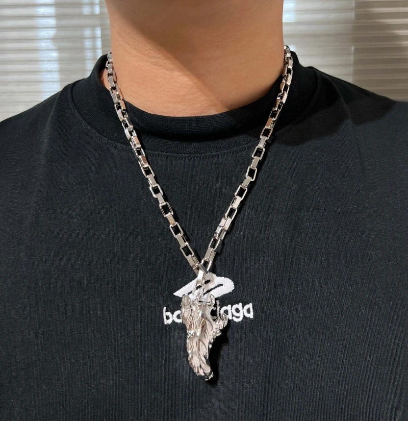 Factory-made Balenciaga Necklaces
