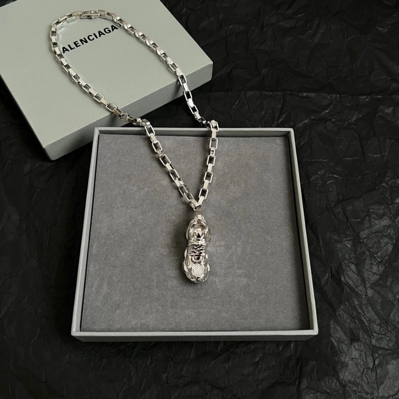 Factory-made Balenciaga Necklaces