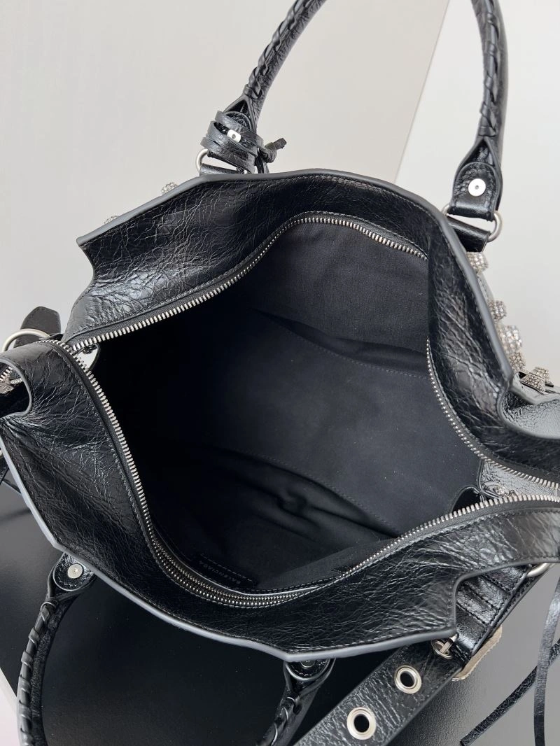 Original Balenciaga Neo Cagole Distressed Lambskin Motorcycle Bag with Heart Mirror