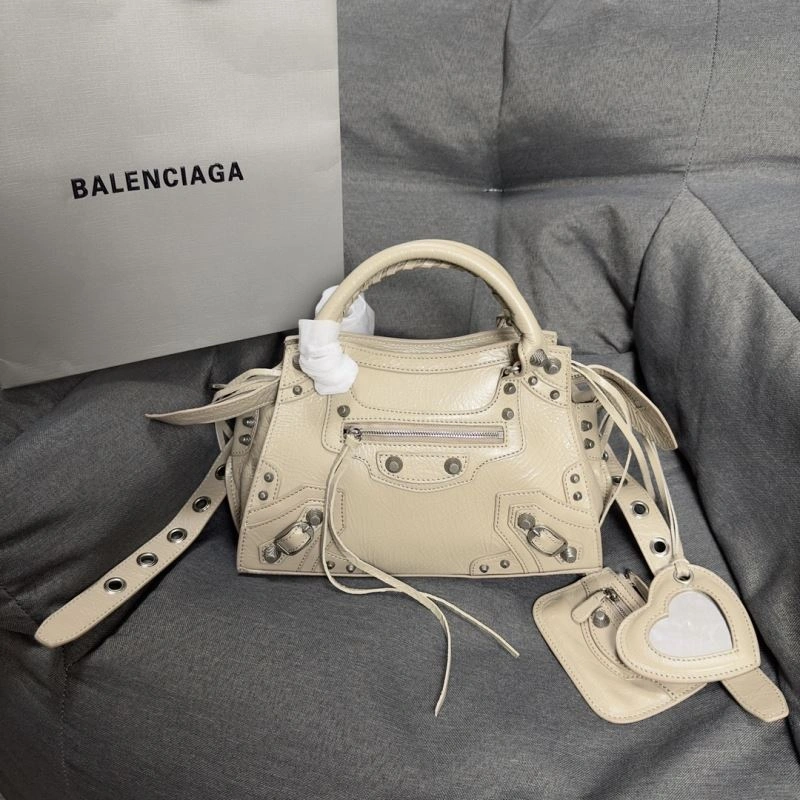 Balenciaga Neo Cagole Heart Mirror Milk Tea Bag - Stylish Must-Have