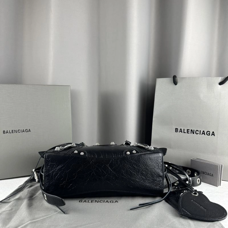 Brand-authenticated Balenciaga Neo Cagole Heart Mirror Motorcycle Bag in Black Crackle