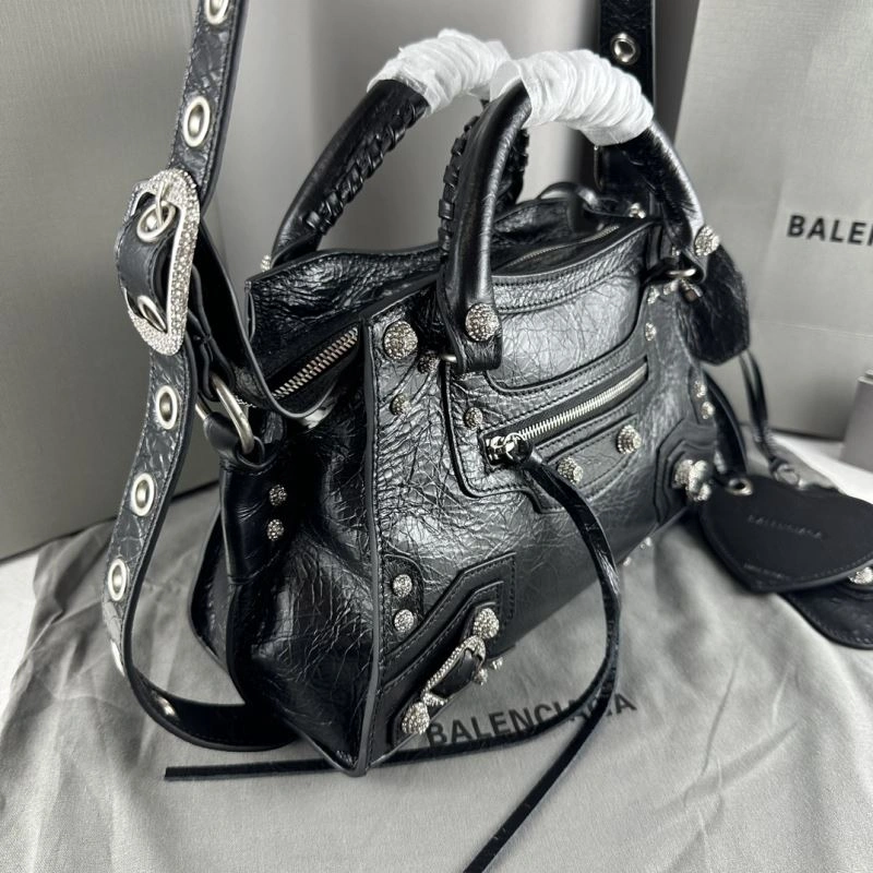 Brand-authenticated Balenciaga Neo Cagole Heart Mirror Motorcycle Bag in Black Crackle