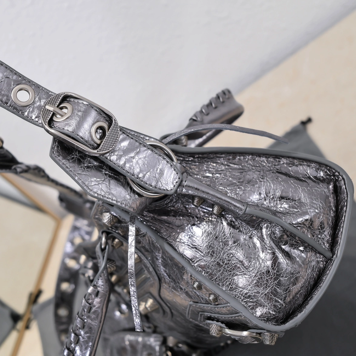 High fidelity Balenciaga Neo Cagole Silver Gray Heart Mirror Bag