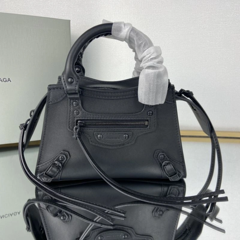 Top match Balenciaga Neo Classic Studded Motorcycle Handbag - Black