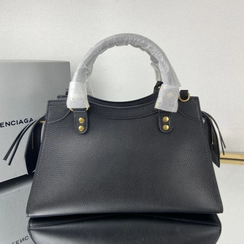 Accurate model Balenciaga Neo Classic Trapezoid Motorcycle Bag