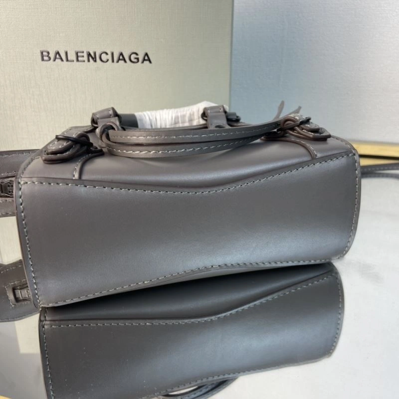 1:1 copy Balenciaga Neo Classic Trapezoidal Motorcycle Bag