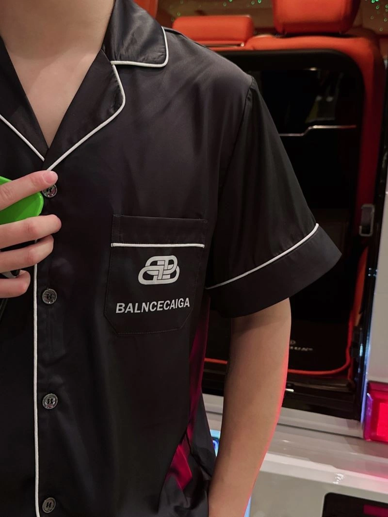 High accuracy Balenciaga Nightwear