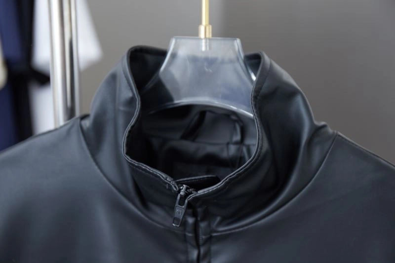 Bargain Balenciaga Outwear