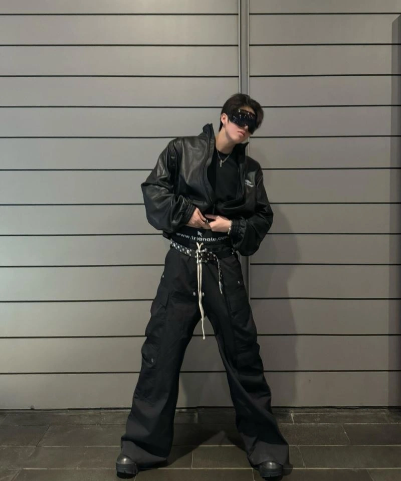 Bargain Balenciaga Outwear