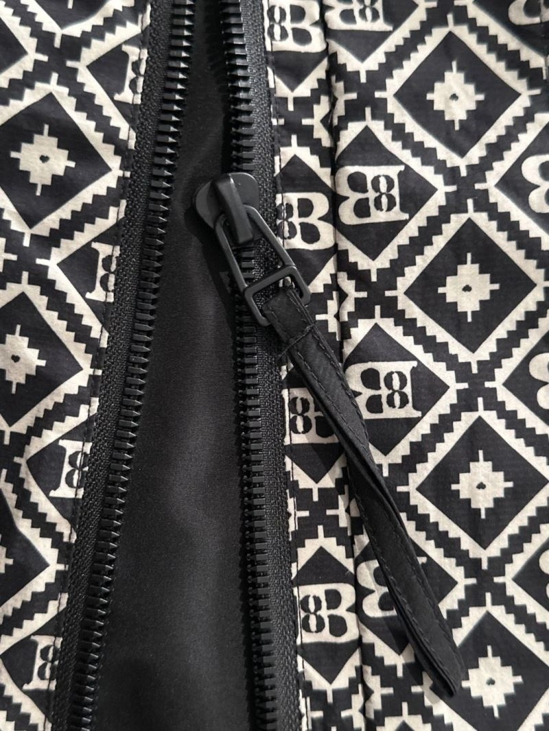 High accuracy Balenciaga Outwear
