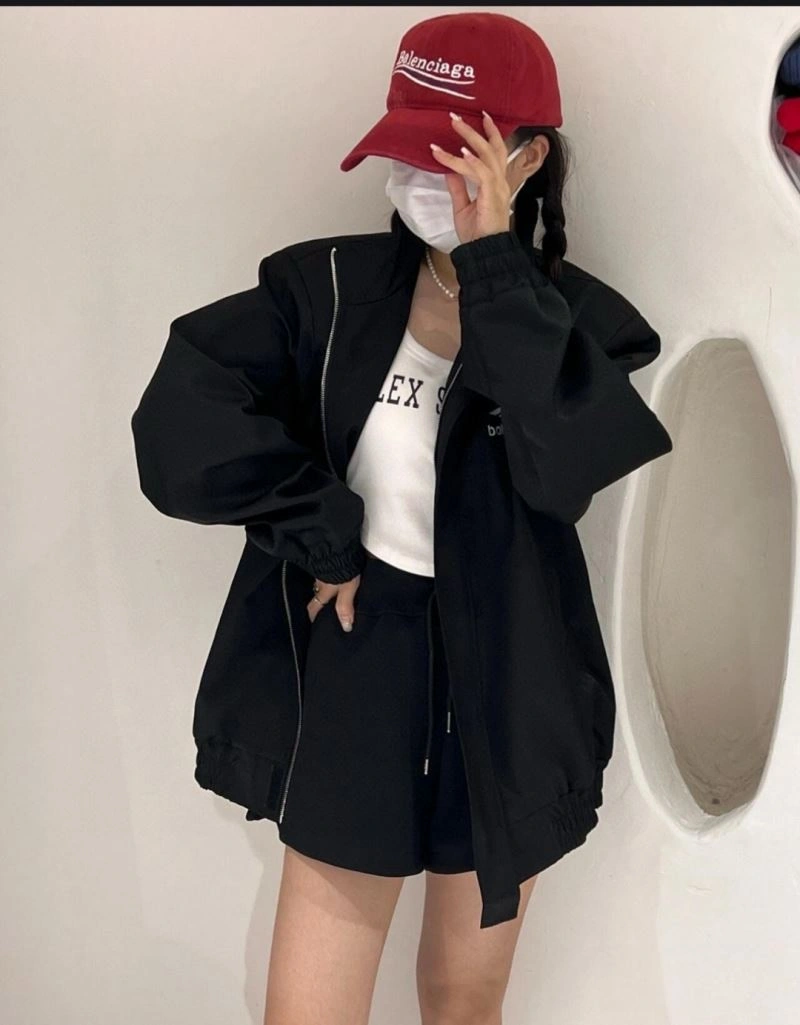 Inexpensive Balenciaga Outwear