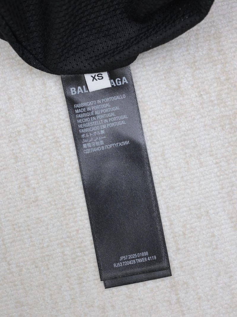 Low-cost Balenciaga Outwear