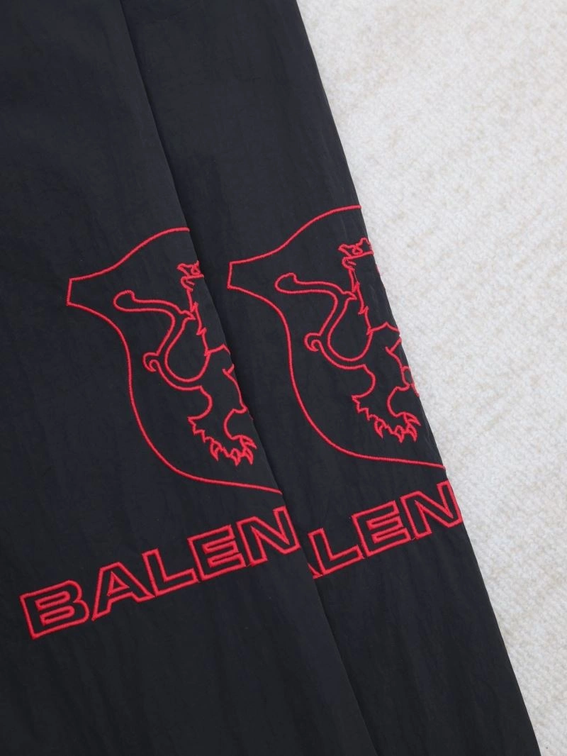 Low-cost Balenciaga Outwear