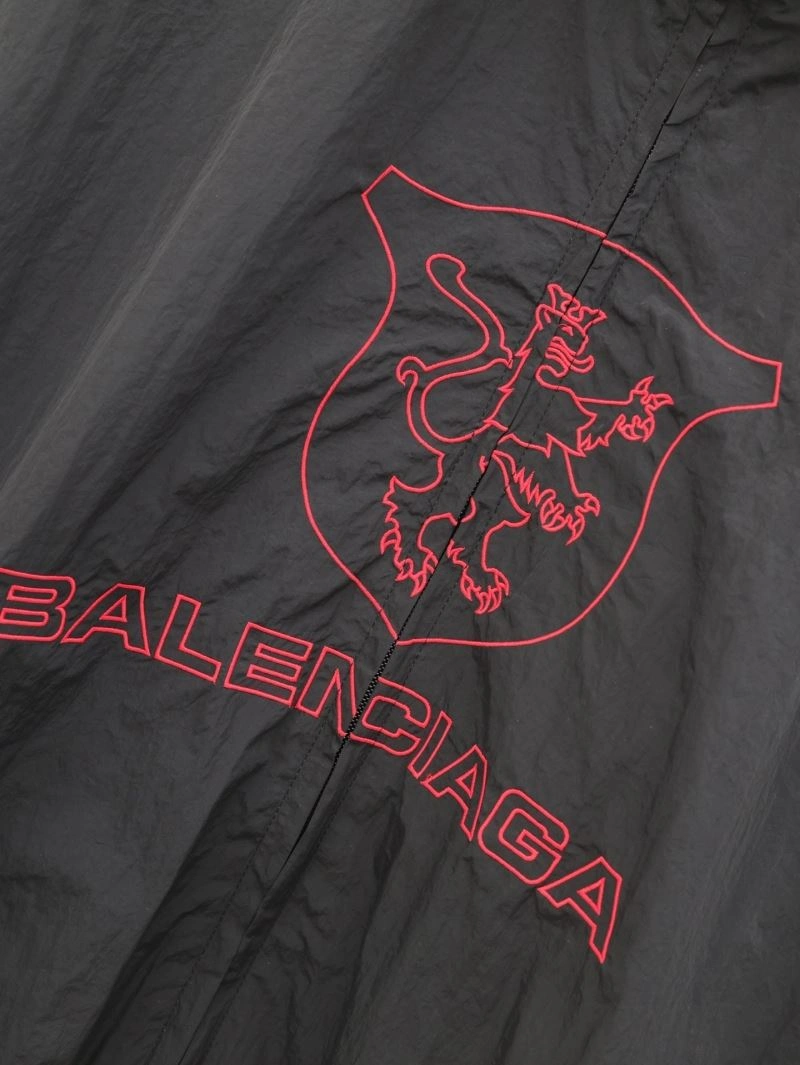 Low-cost Balenciaga Outwear