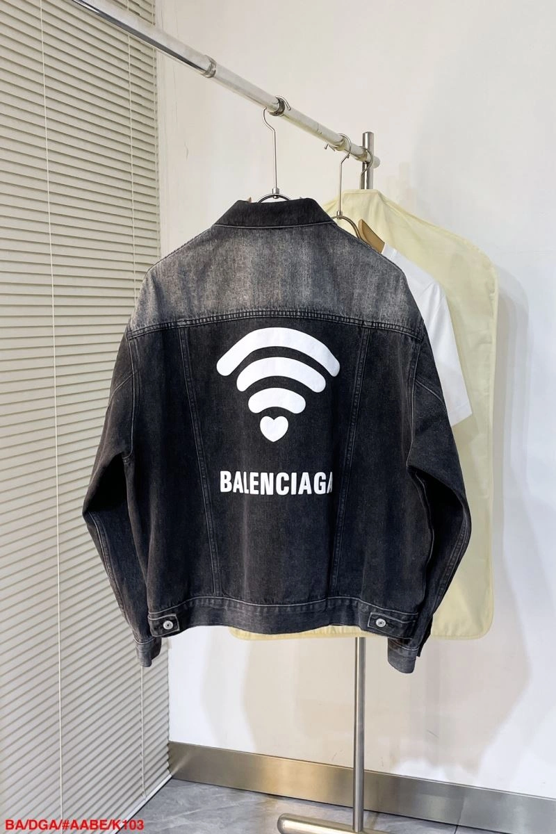 Accurate model Balenciaga Outwear