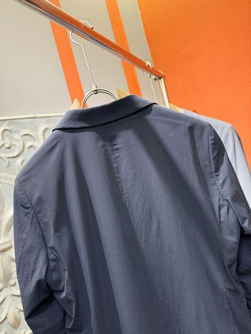 Low-cost Balenciaga Outwear