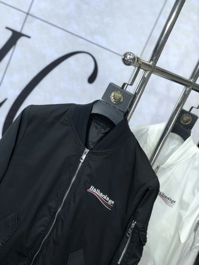 Top match Balenciaga Outwear