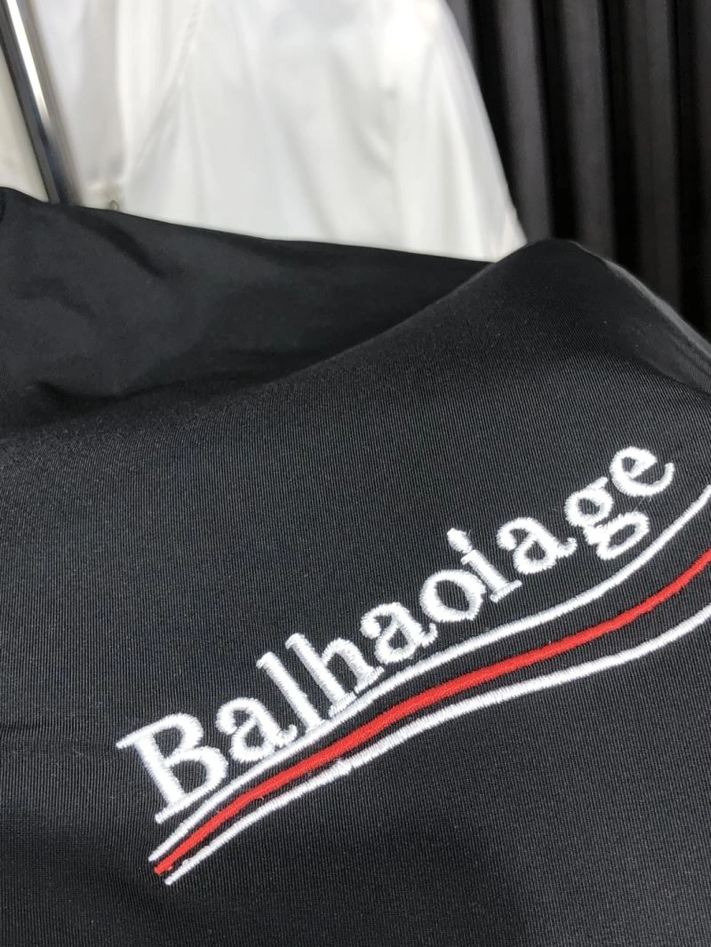 Top match Balenciaga Outwear