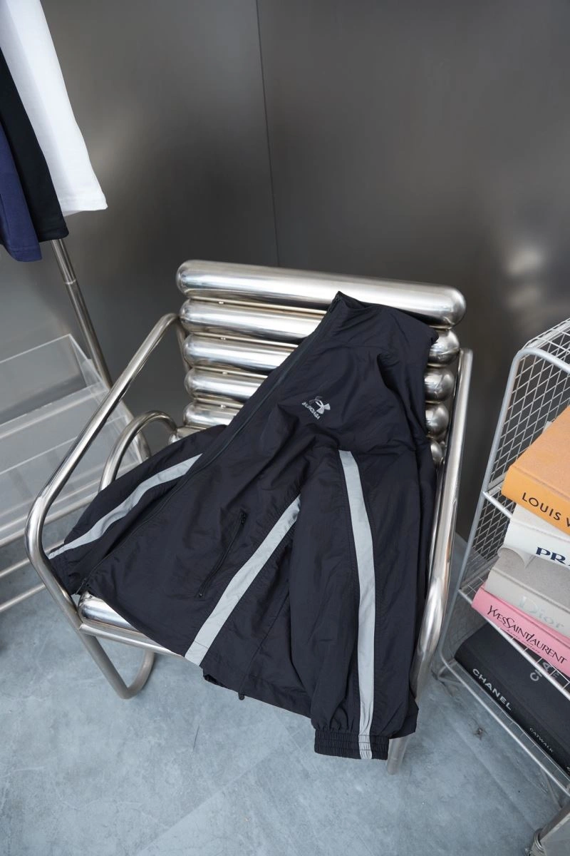 High fidelity Balenciaga Outwear