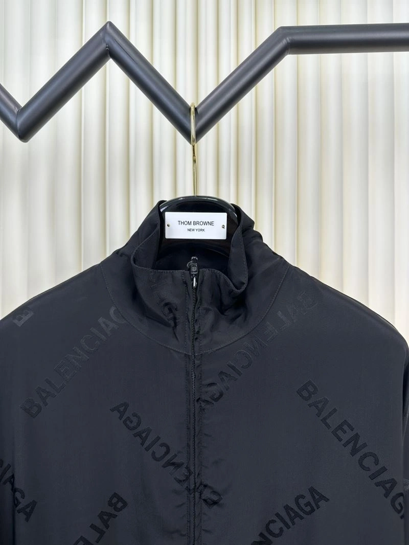 Bargain Balenciaga Outwear