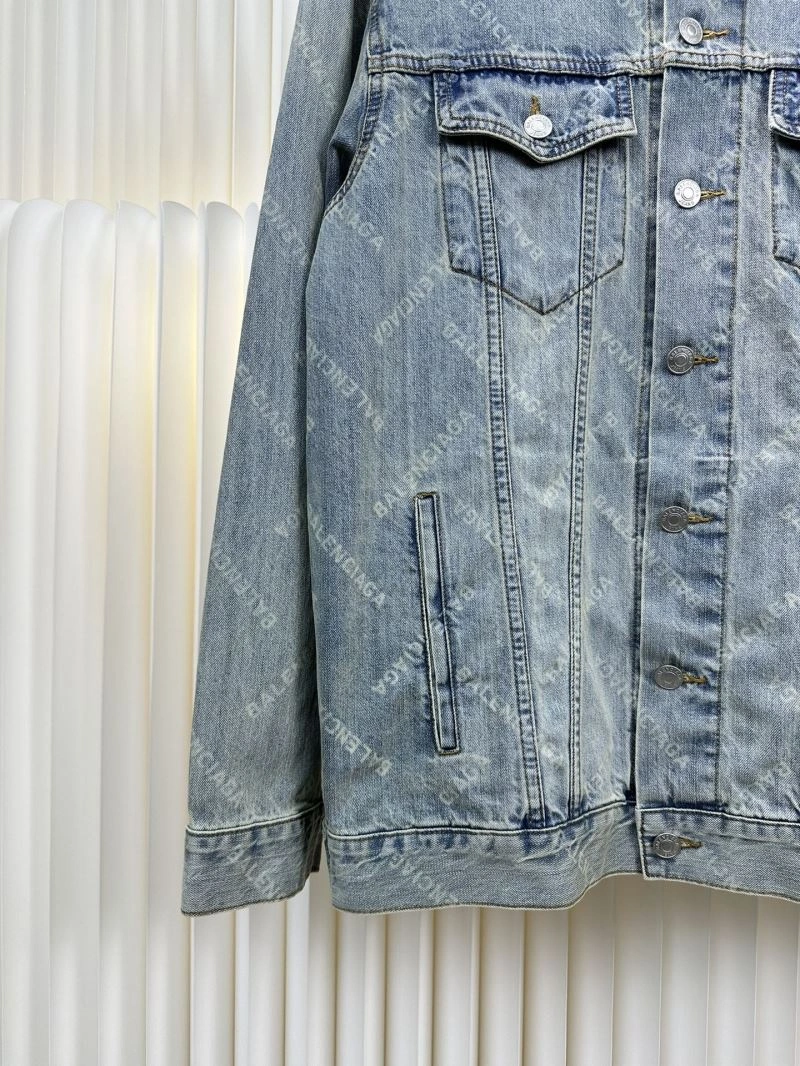 Discounted Balenciaga Outwear