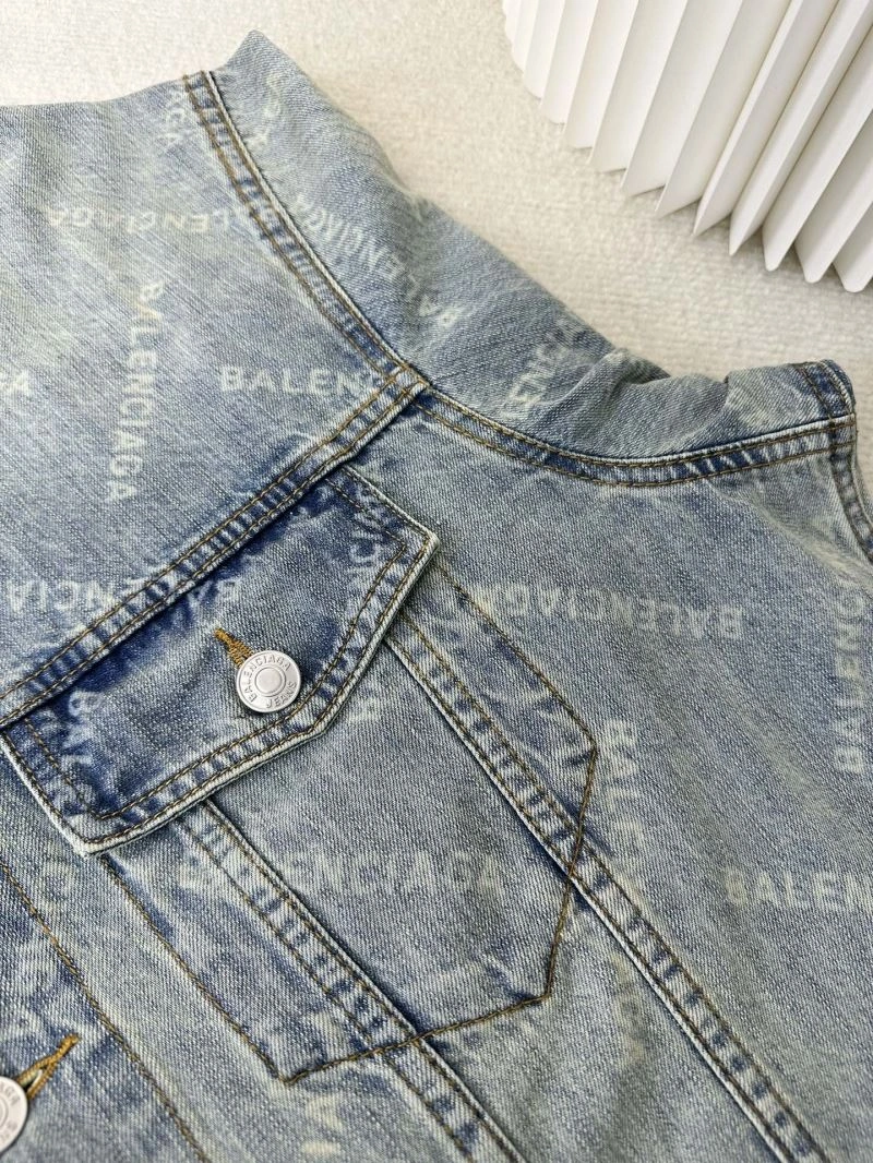 Discounted Balenciaga Outwear