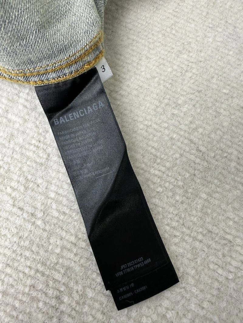 Discounted Balenciaga Outwear