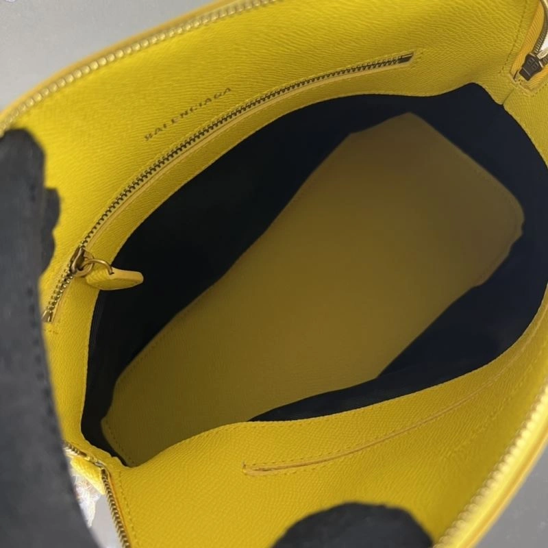 High accuracy Balenciaga Oversized Letter Shell Bag - Limited Edition S