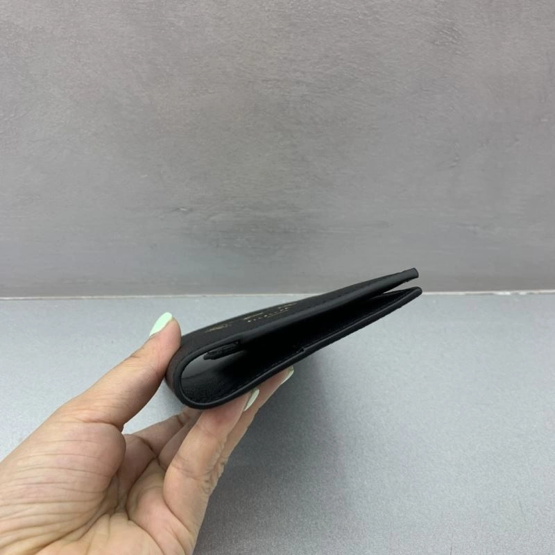 1:1 copy Balenciaga Paris Street-Style Leather Passport Holder