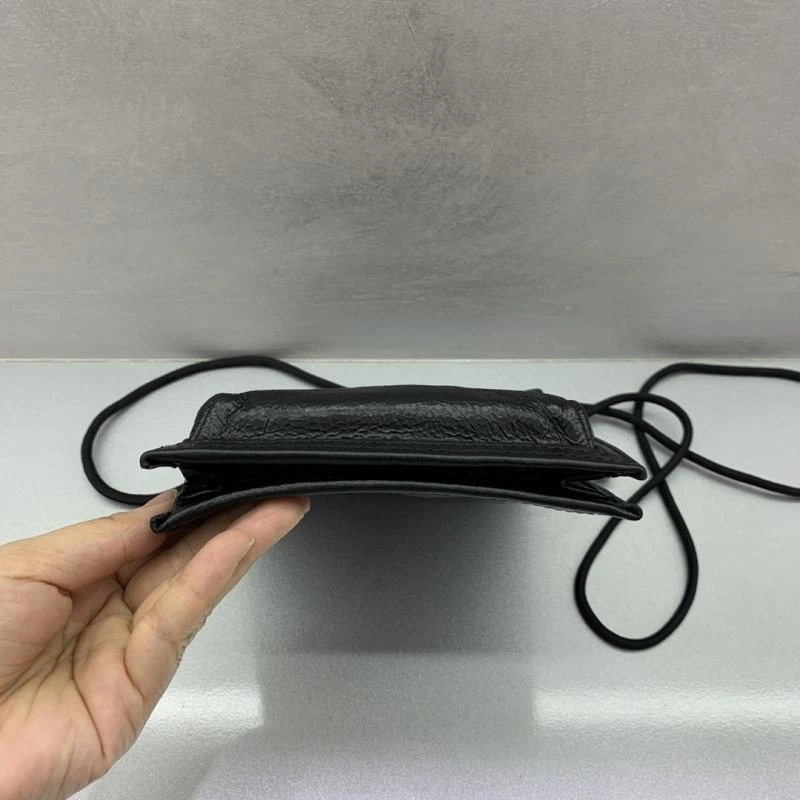 Exact replica Balenciaga Paris Wrinkled Leather Mobile Phone Bag